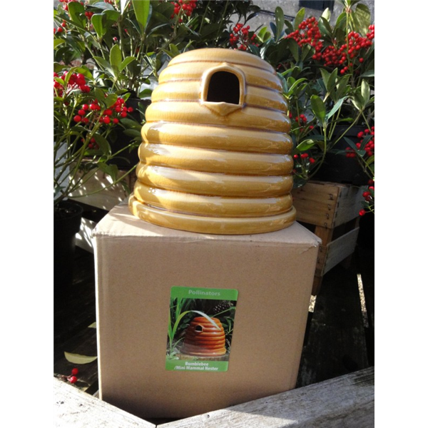 Wildlife World Ceramic Bee Habitat | Waterperry Gardens - Oxfordshire ...